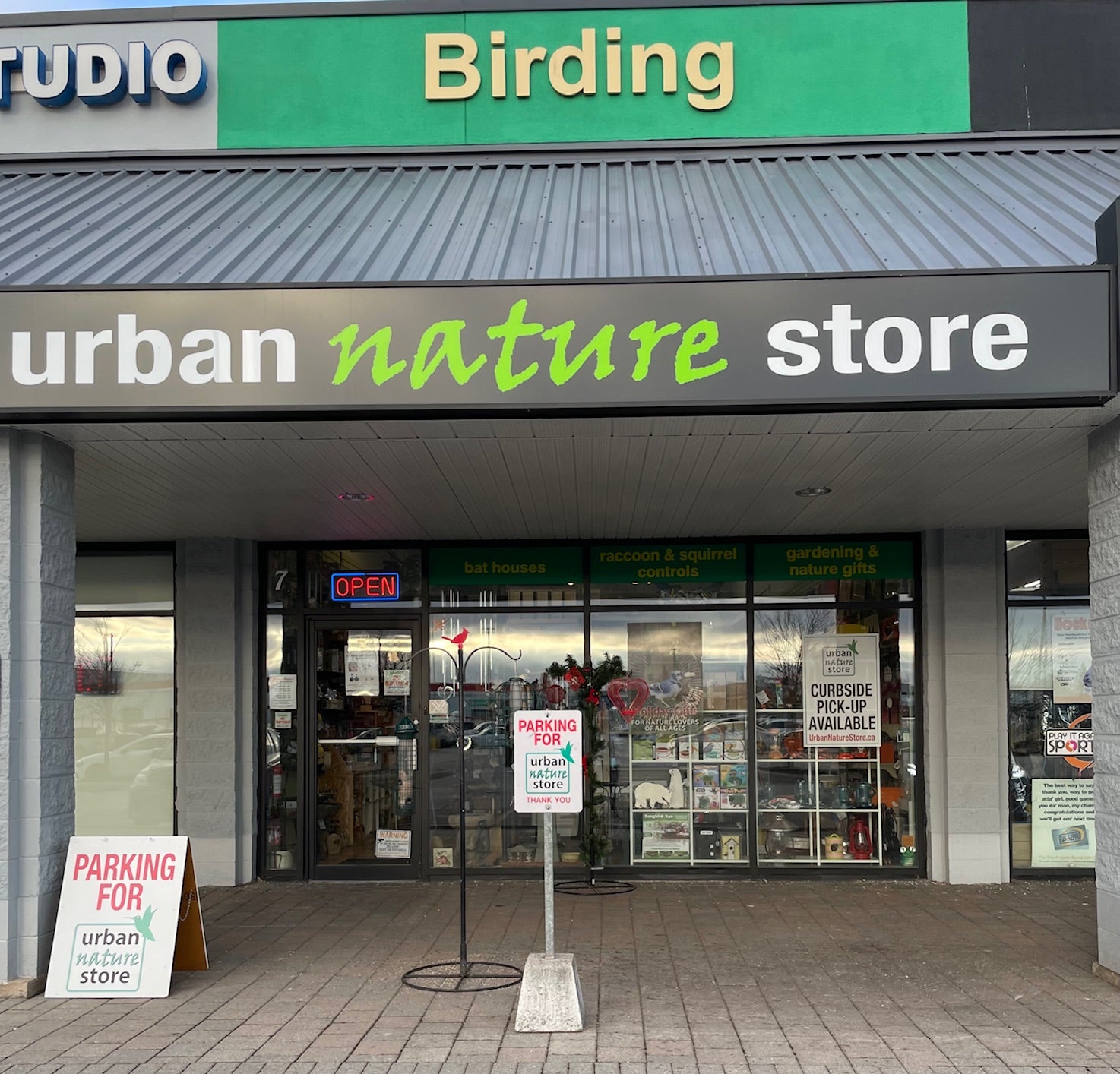 Mississauga – Urban Nature Store